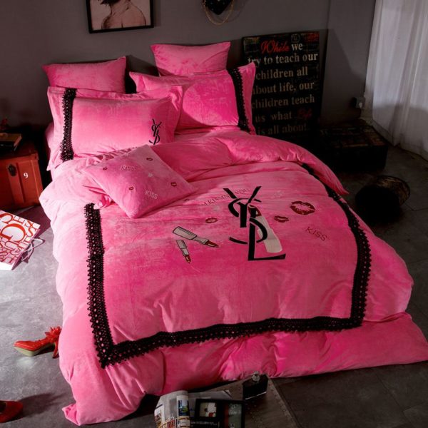 Victoria's Secret Velvet Warm Lace Embroidery Bedding Set CCXY