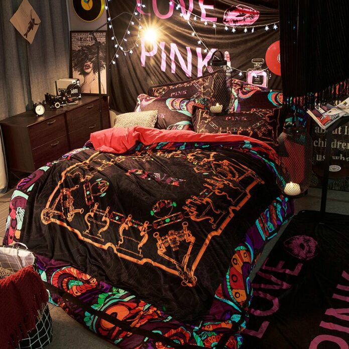 Victoria's Secret Velvet Warm Pink Printing Bedding Set LY