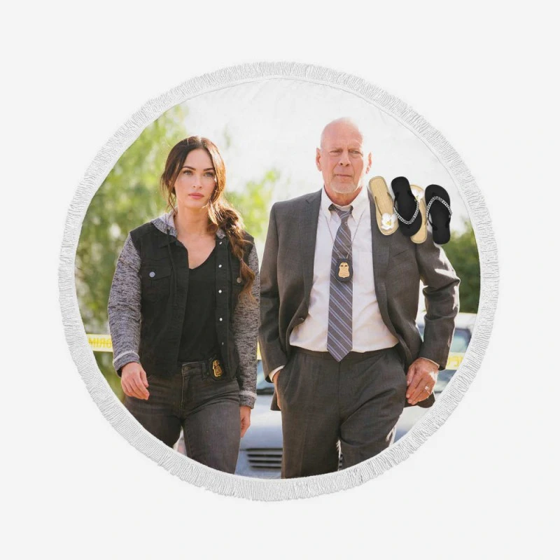 Midnight In The Switchgrass Movie Megan Fox Bruce Willis Round Beach Towel